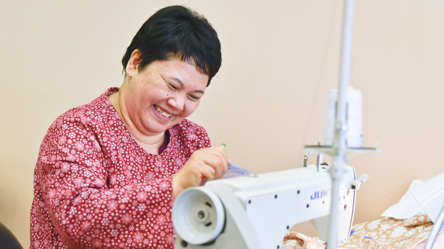 Made with Hope: Our Socially-Conscious Gift Guide – EVERAND