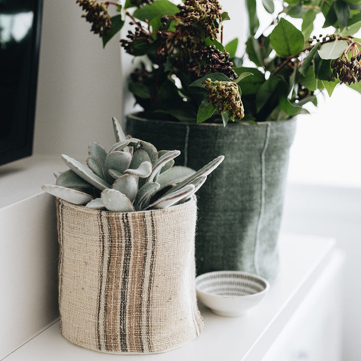 THE GIFT SHOP – EVERAND